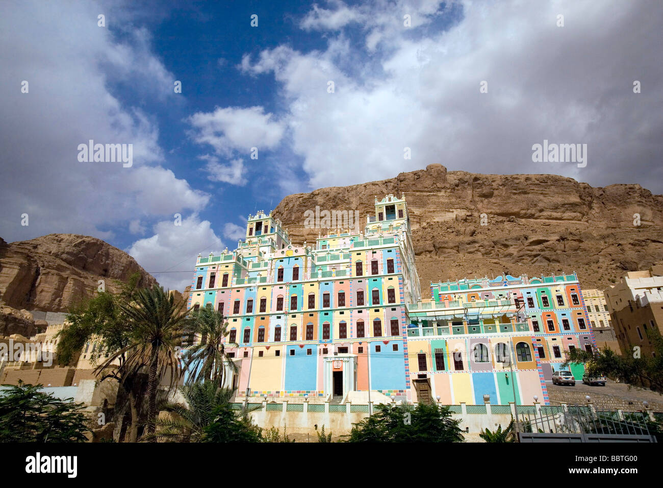 Bugshan Palace, Wadi Doan, Yemen, Middle East Stock Photo - Alamy