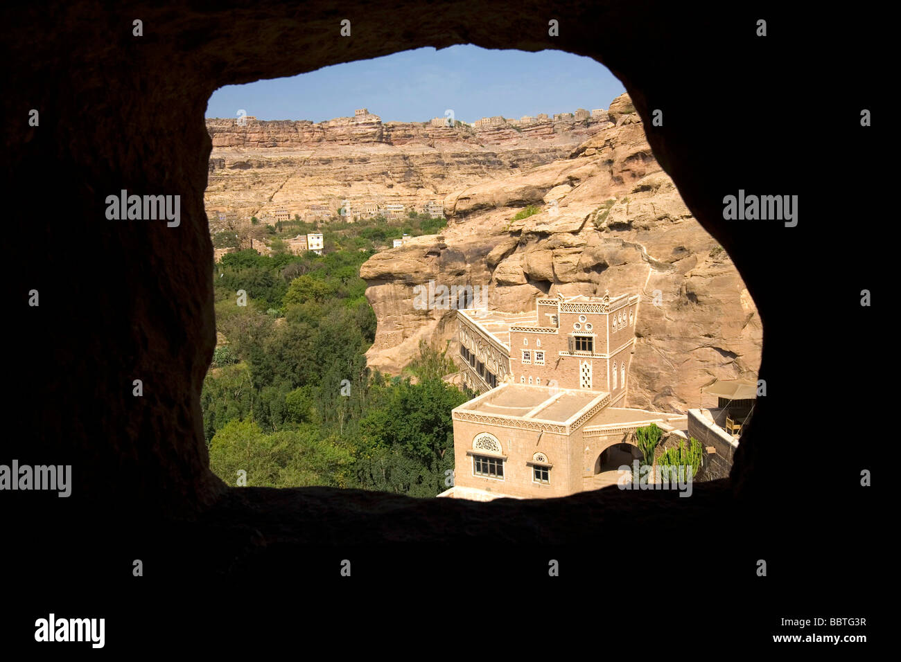 Foreshortening, Wadi Dhahar, Yemen, Middle East Stock Photo - Alamy