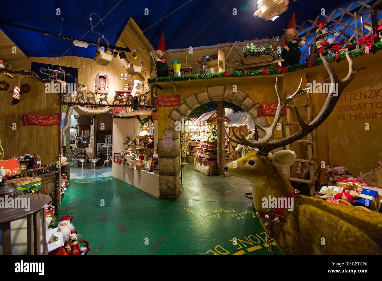 Native Village Flover Christmas Market, Bussolengo, Veneto, Italy Stock ...