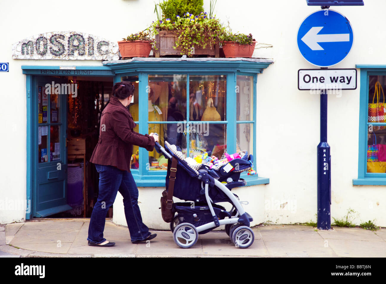 High street village man hi-res stock photography and images - Alamy