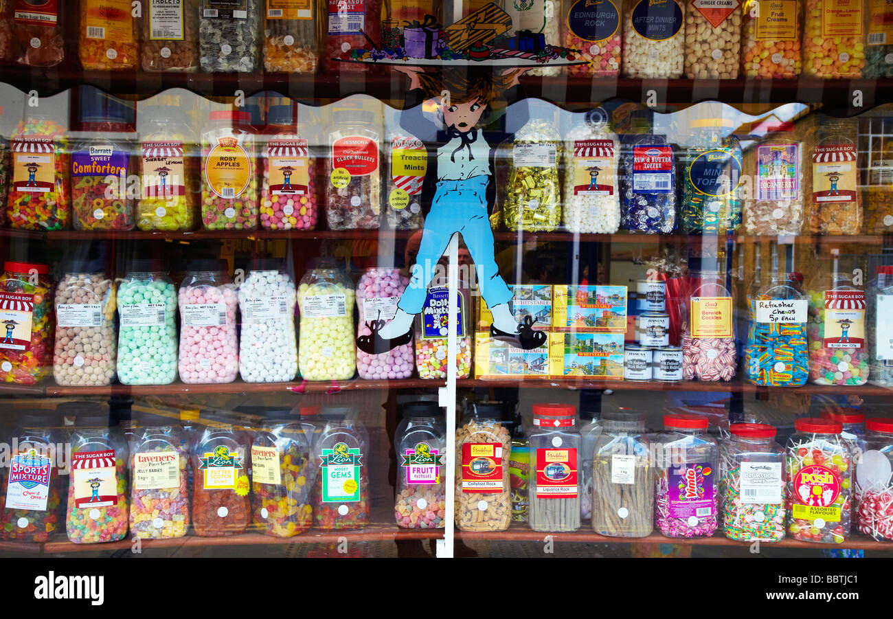 Old fashioned sweet shop window hi-res stock photography and images - Alamy