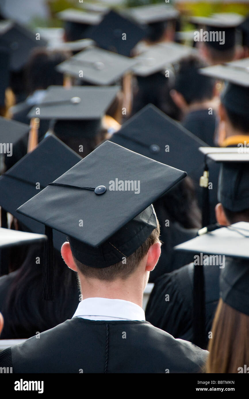 2009 High School Graduation cap gown teen teenager Stock Photo - Alamy