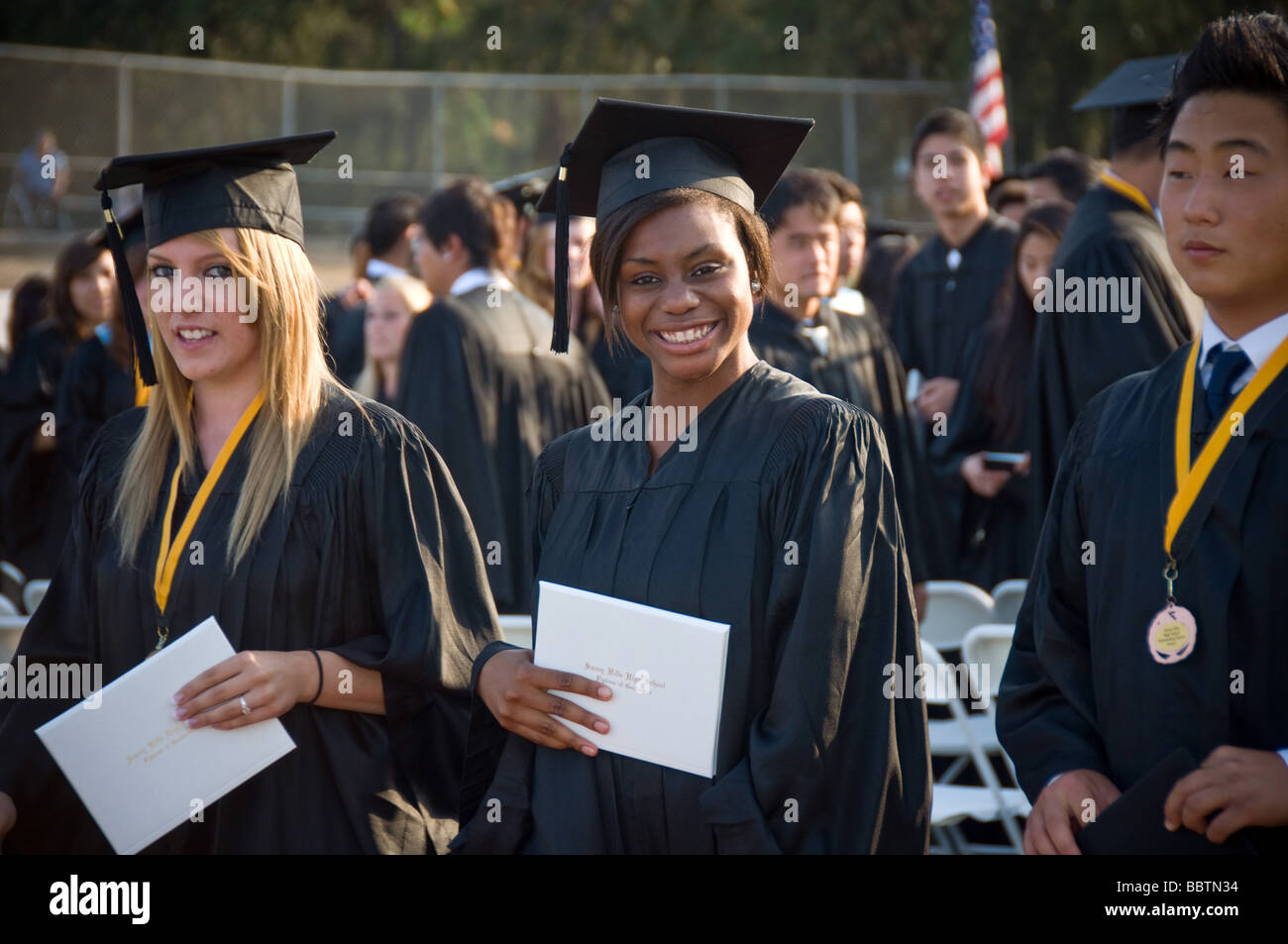 High school graduation hi-res stock photography and images - Alamy