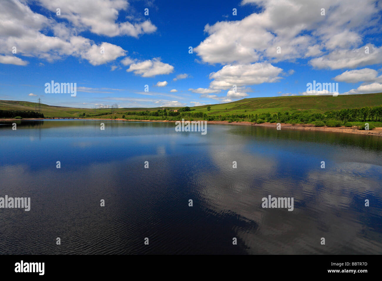Baitings reservoir ripponden calderdale hi-res stock photography and ...