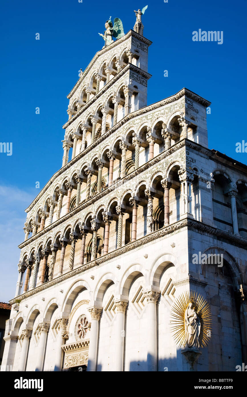 Italian cathedral hi-res stock photography and images - Alamy