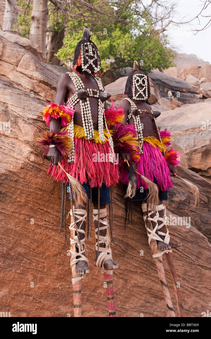 Africa, West Africa, Mali, Dogon Country, Bandiagara escarpment, Masked ...