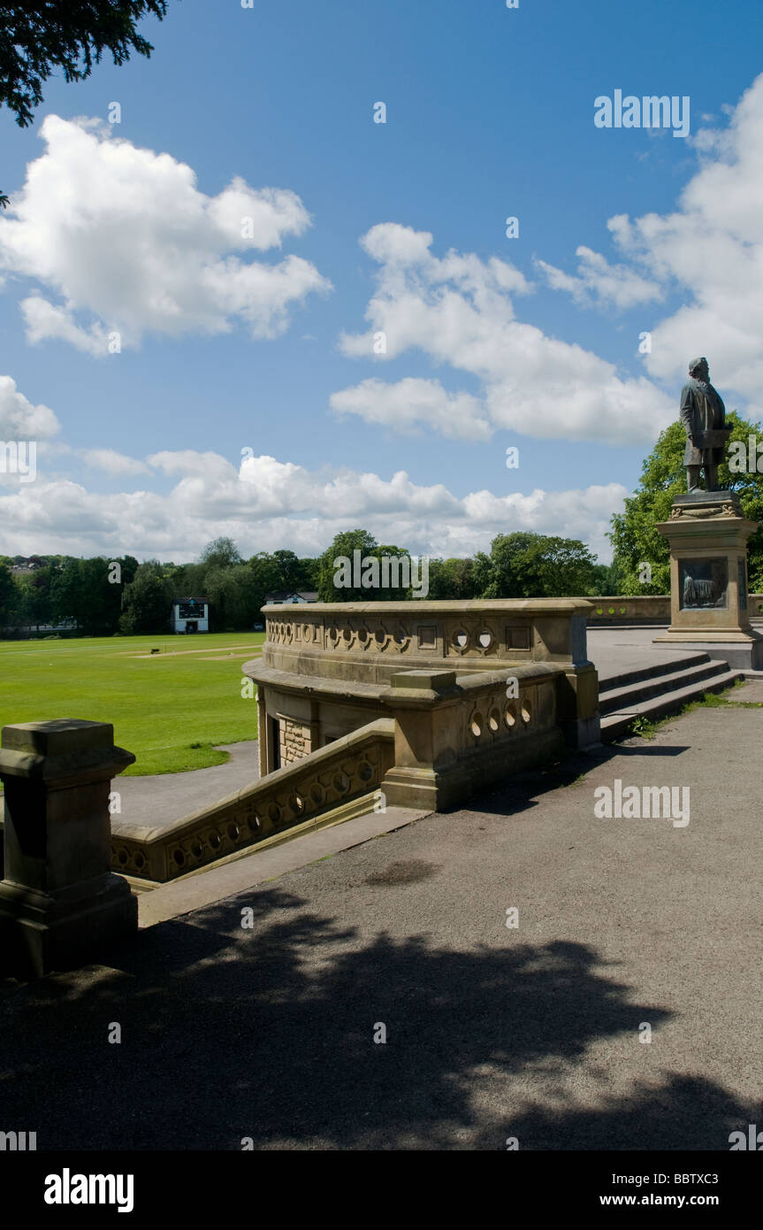 Statue of Sir Titus Salt, Roberts Park, Saltaire, West Yorkshire Stock ...