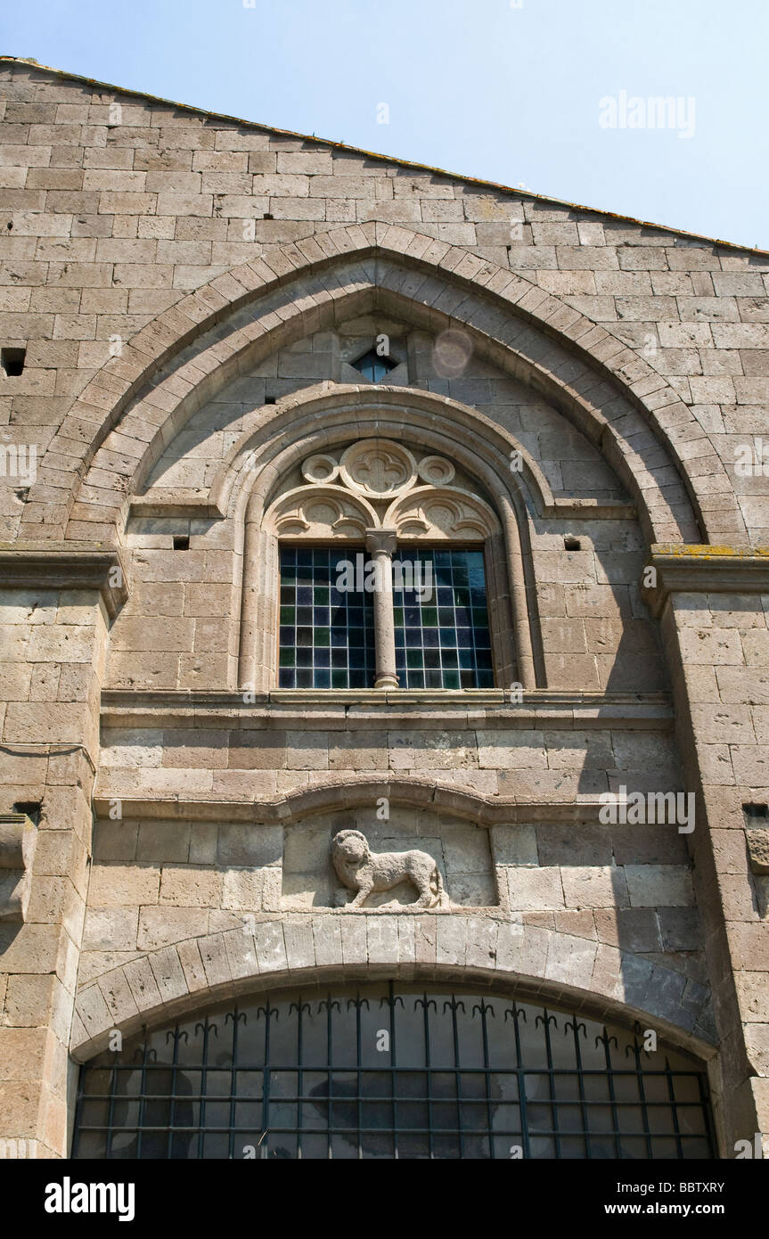 Romanesque window Tuscania Viterbo Latium Italy Stock Photo - Alamy