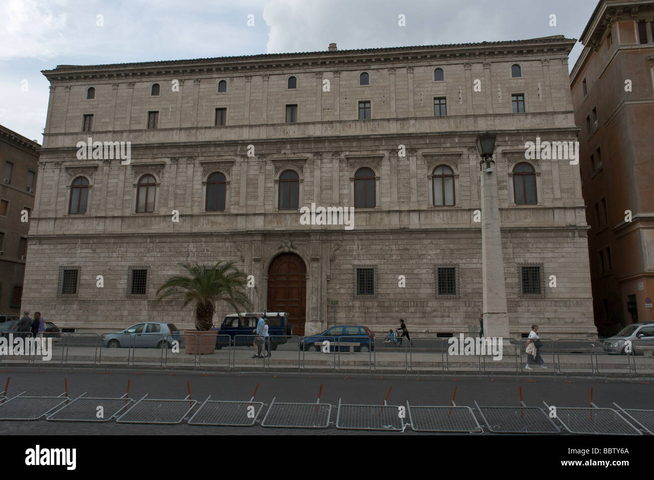Palazzo Torlonia in via della Conciliazione in Rome Stock Photo - Alamy