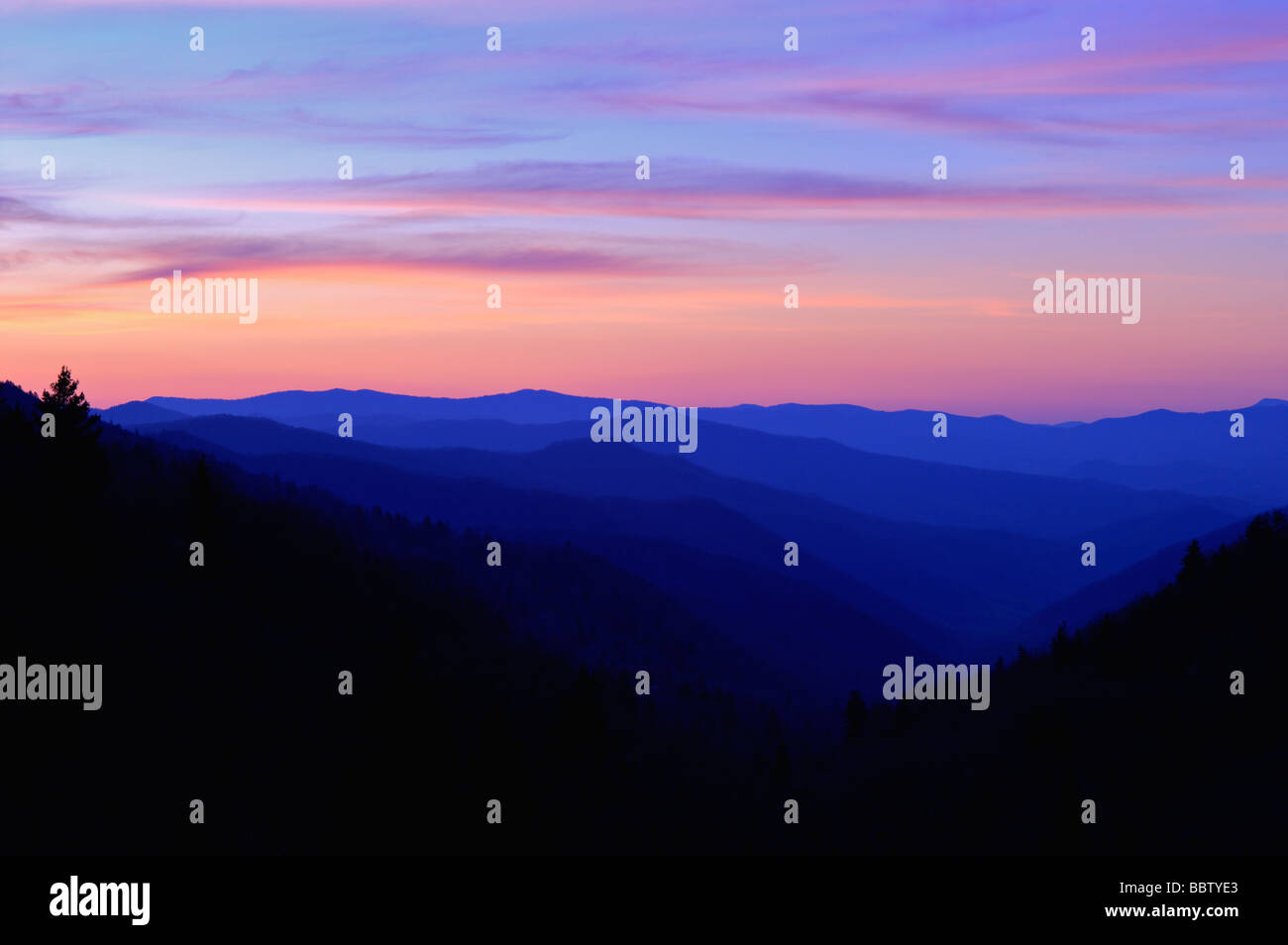 Newfound Gap Sunrise in the Great Smoky Mountains National Park North ...