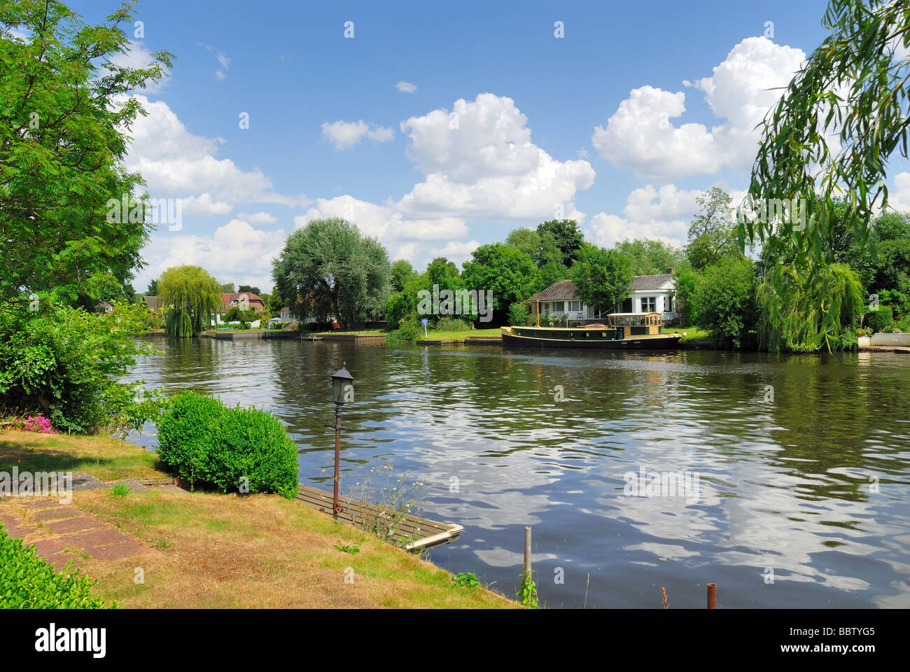 River Thames at Old Windsor Stock Photo - Alamy