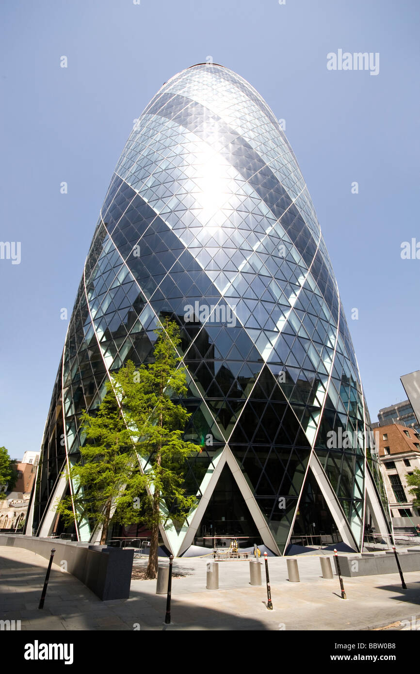 The Gherkin (30 St Mary Axe) in the City of London Stock Photo - Alamy