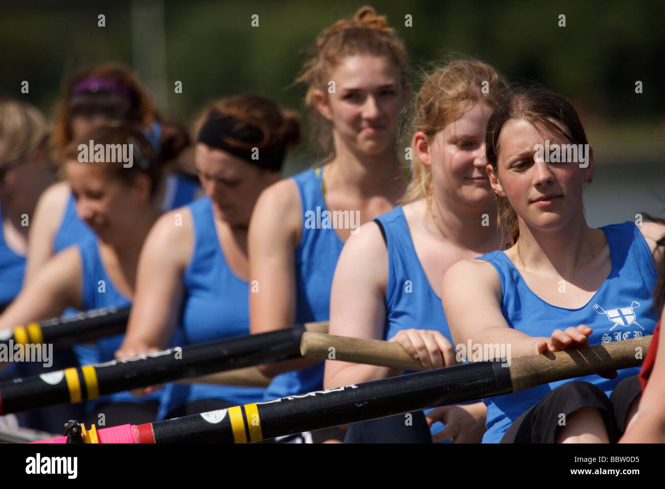 Female rowers prepare for race, Summer VIIIs, The University of Oxford ...
