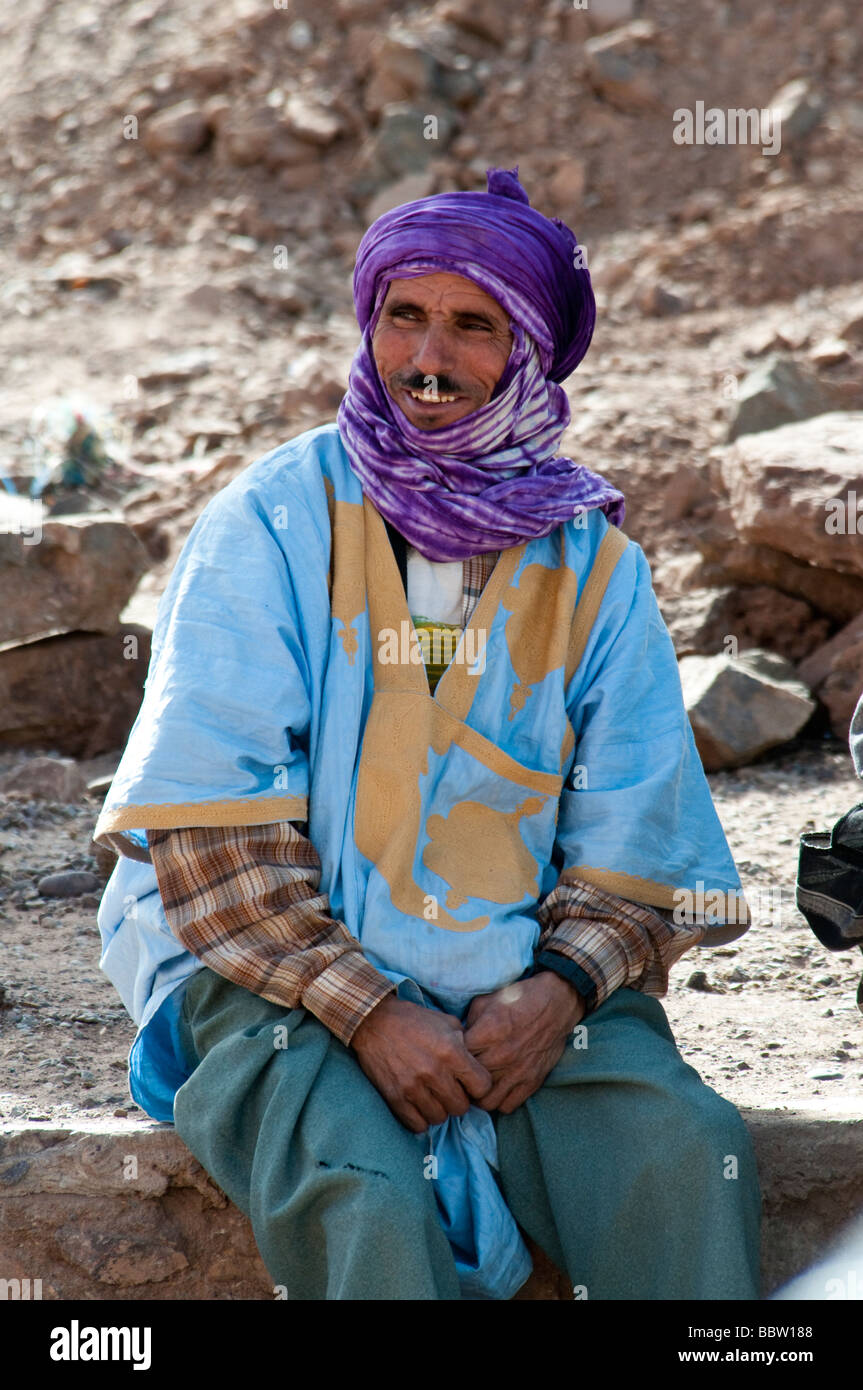 Male market trader hi-res stock photography and images - Alamy