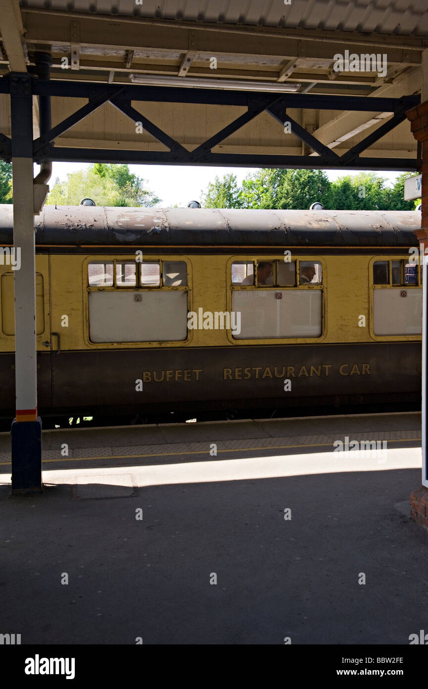 Buffet carriage restaurant hi-res stock photography and images - Alamy