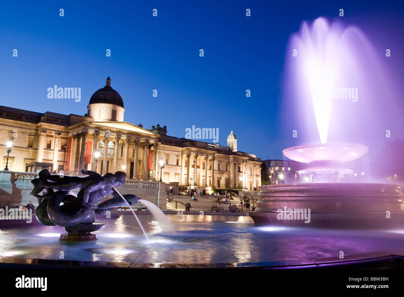 Fountains In Trafalgar Square London Europe Stock Photo - Alamy