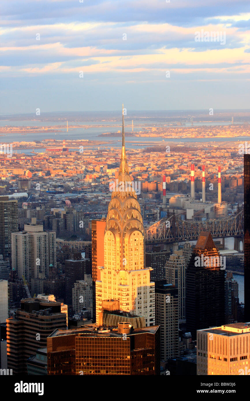 Bulding a sky scraper hi-res stock photography and images - Alamy