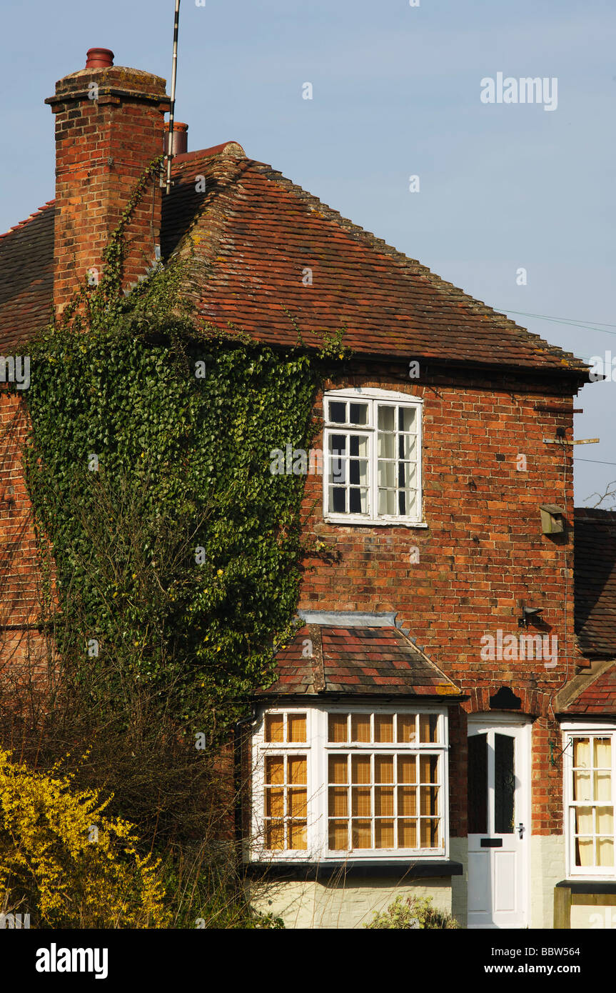 house in countryside Stock Photo - Alamy