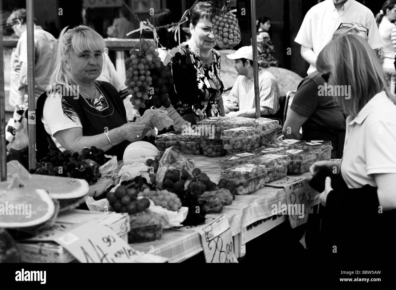 Open landmark Black and White Stock Photos & Images - Alamy