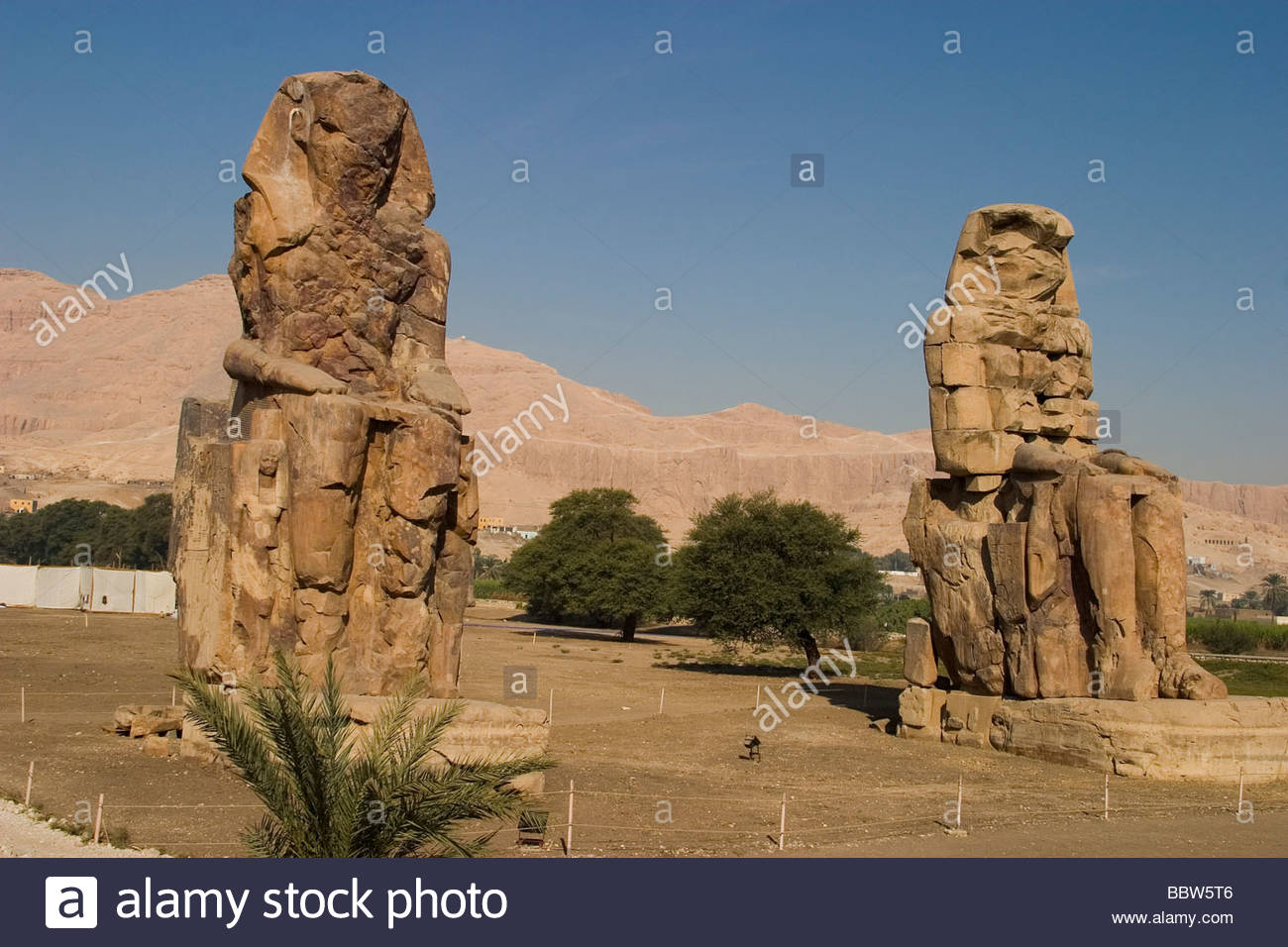 Colossus Of Memnon High Resolution Stock Photography and Images - Alamy
