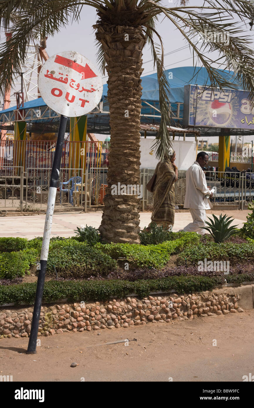 Arabic sign language hi-res stock photography and images - Alamy