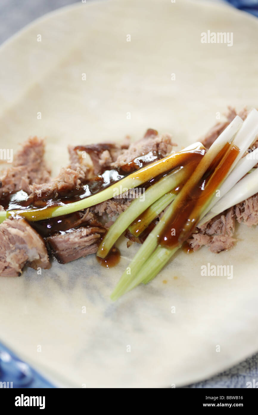 Crispy Aromatic Duck Roll Stock Photo - Alamy