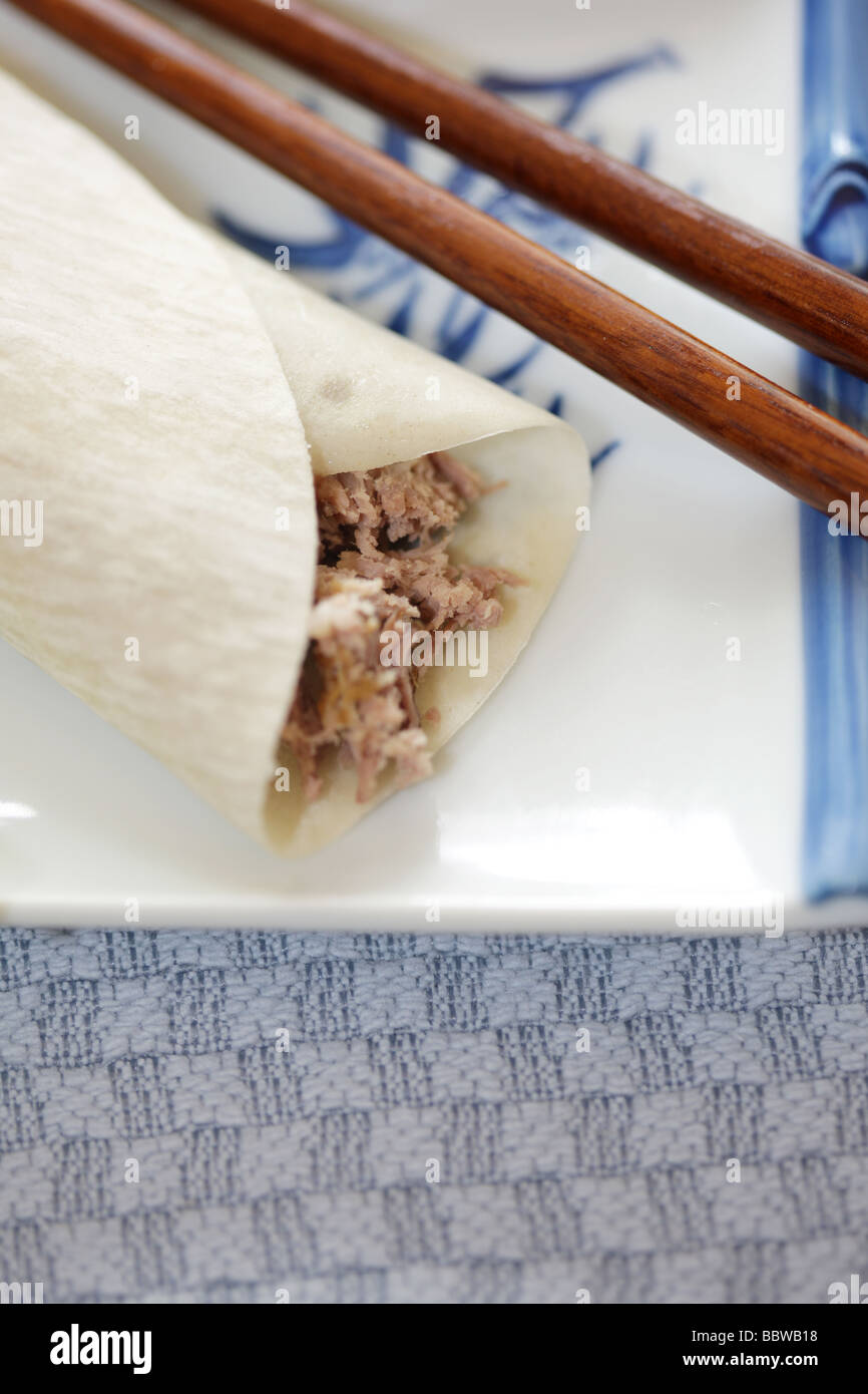 Crispy Aromatic Duck Roll Stock Photo - Alamy