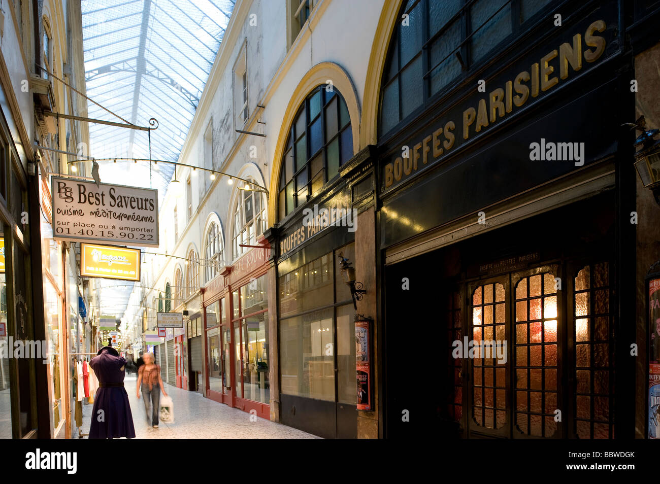 Passage choiseul paris hi-res stock photography and images - Alamy
