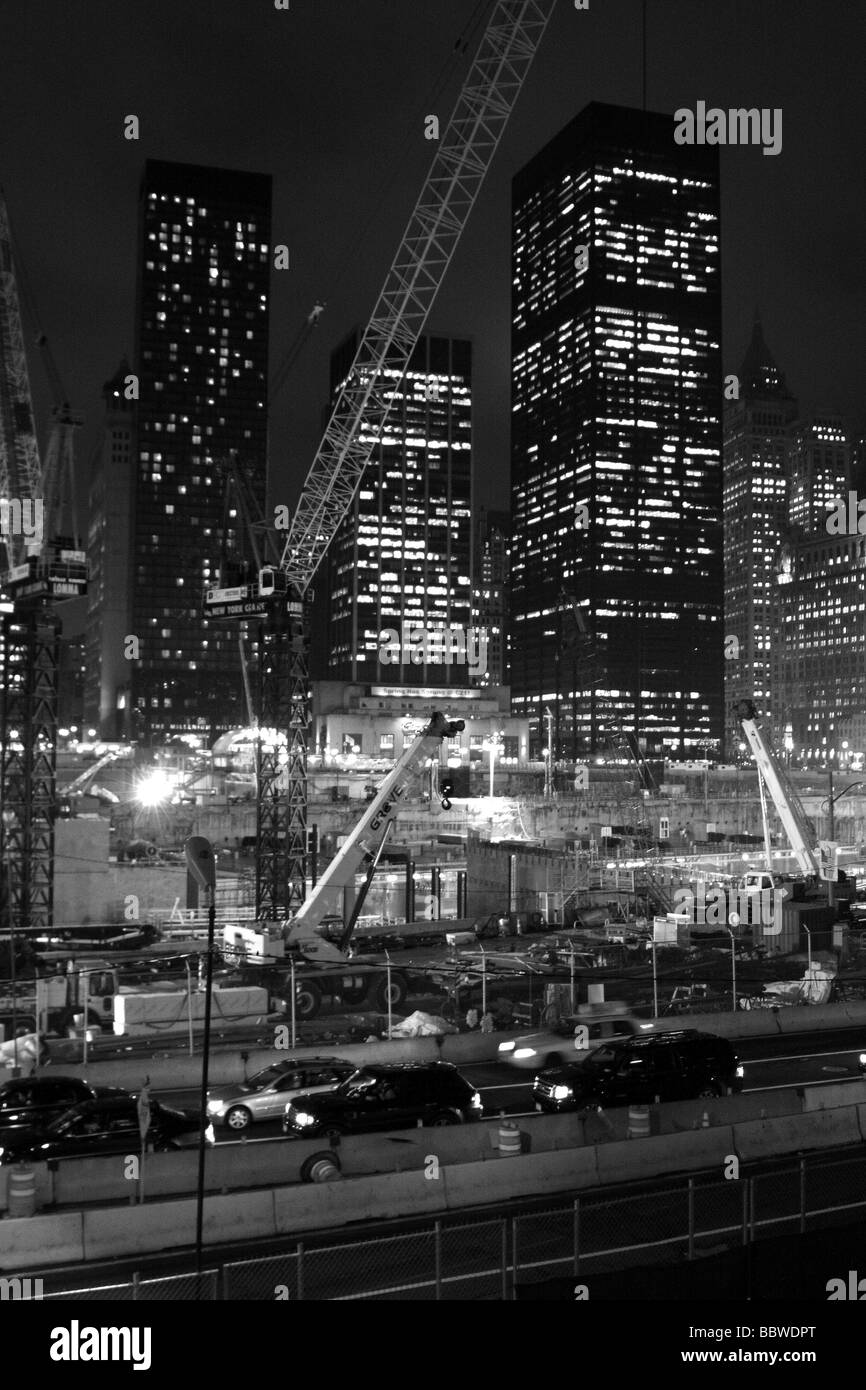remains of the buildings at ground zero manhattan new york Stock Photo ...