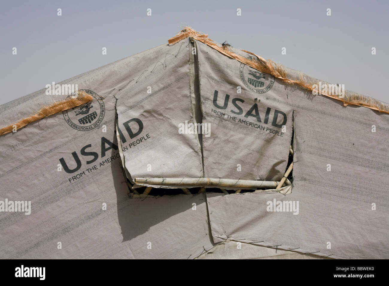 Refugee shelter tent in the us hi-res stock photography and images - Alamy
