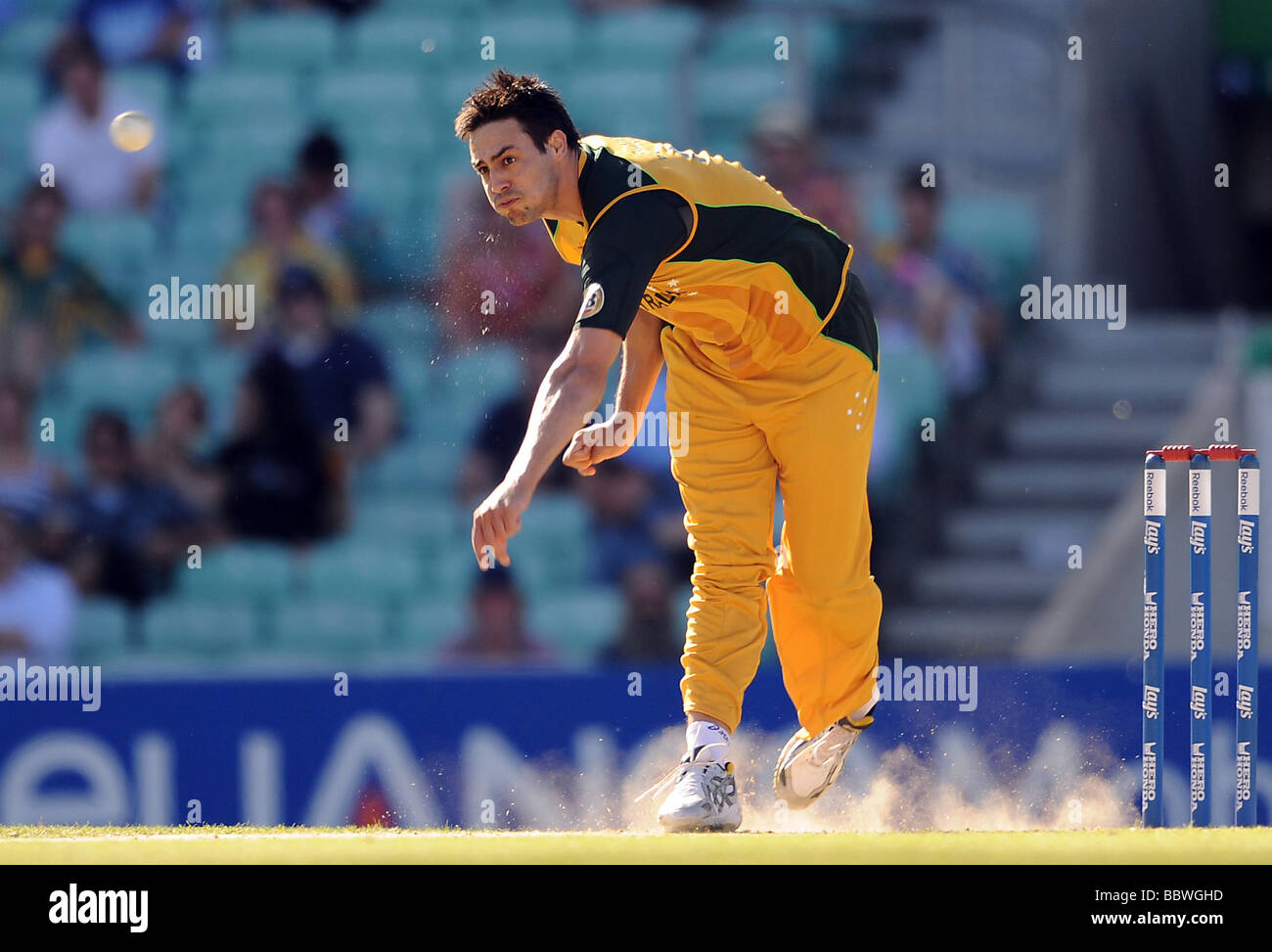 Mitchell Johnson Bowling Action