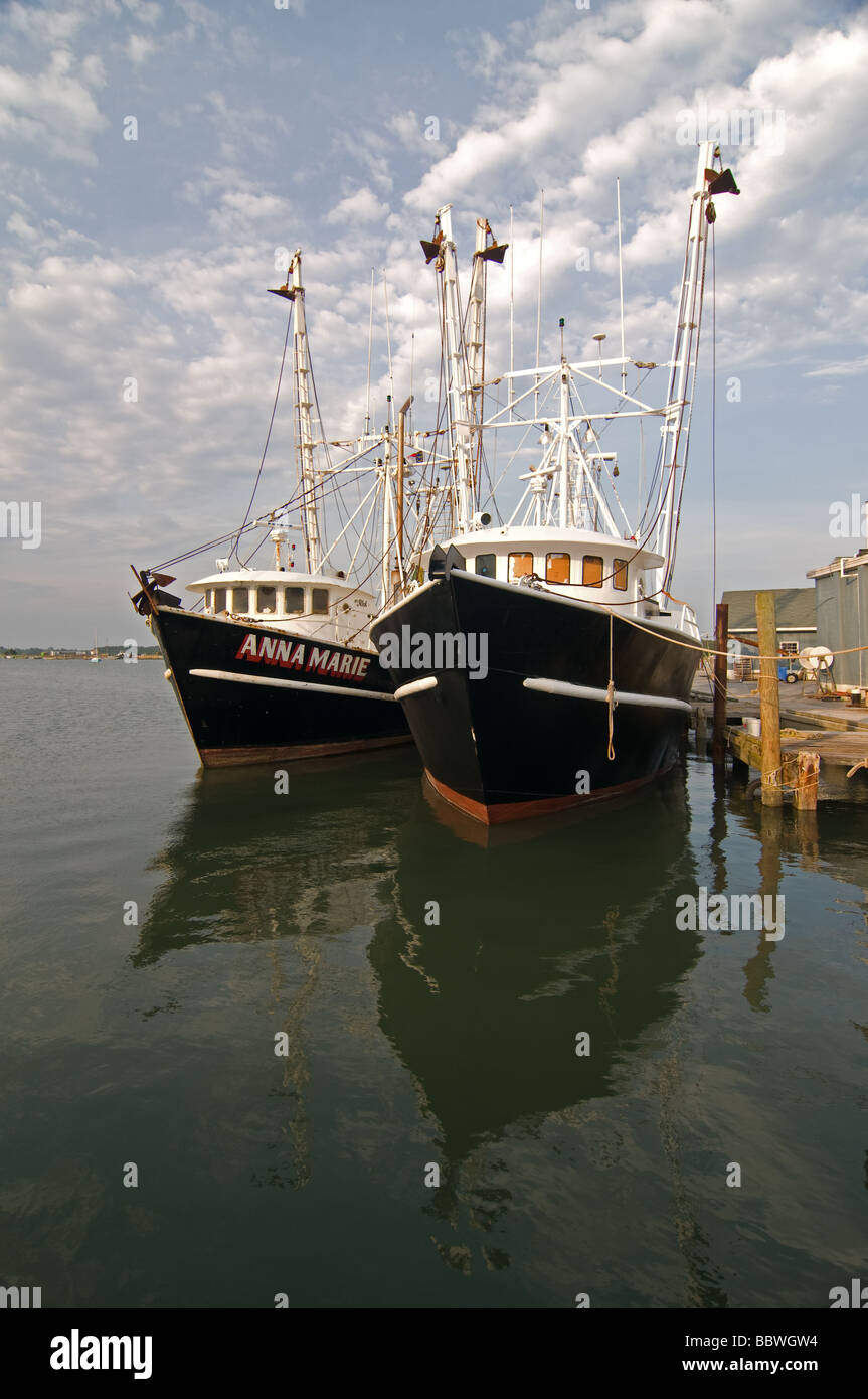 Commercial fishing boat hi-res stock photography and images - Alamy