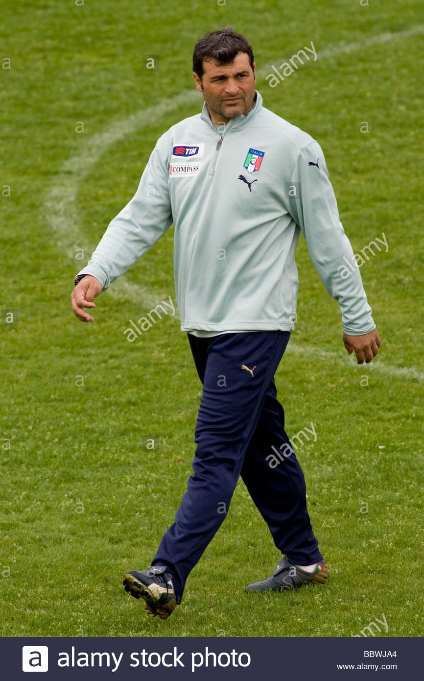 Angelo Peruzzi High Resolution Stock Photography and Images - Alamy