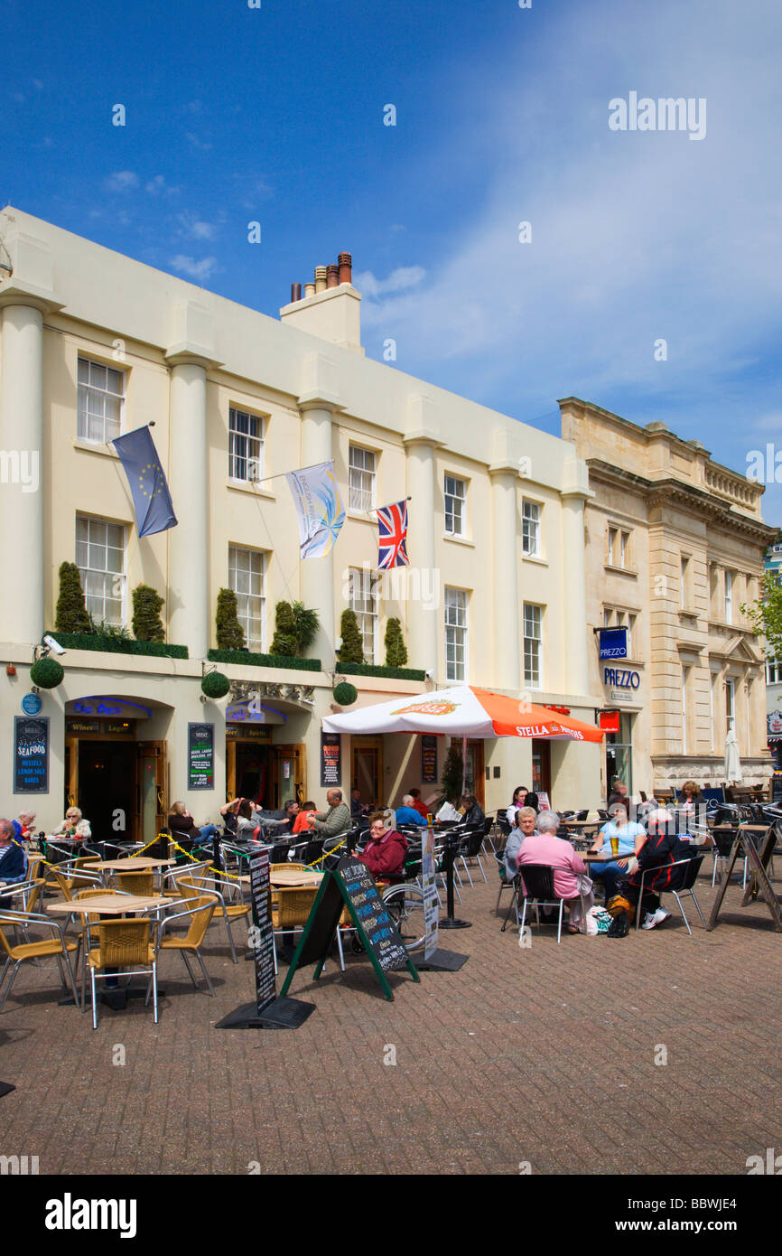 Harbourside Bar Torquay Devon England Stock Photo - Alamy