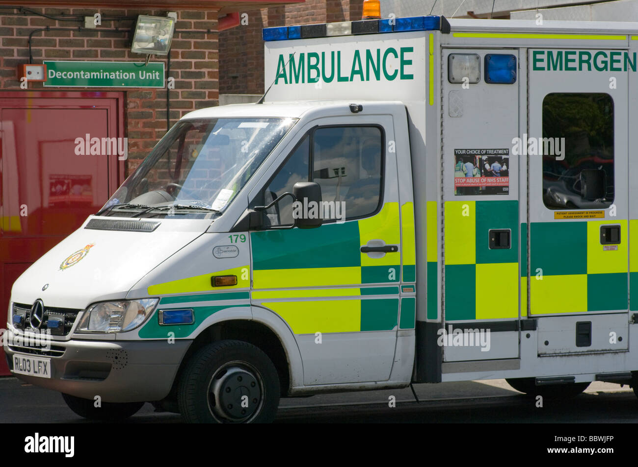 Ambulance front view hi-res stock photography and images - Alamy