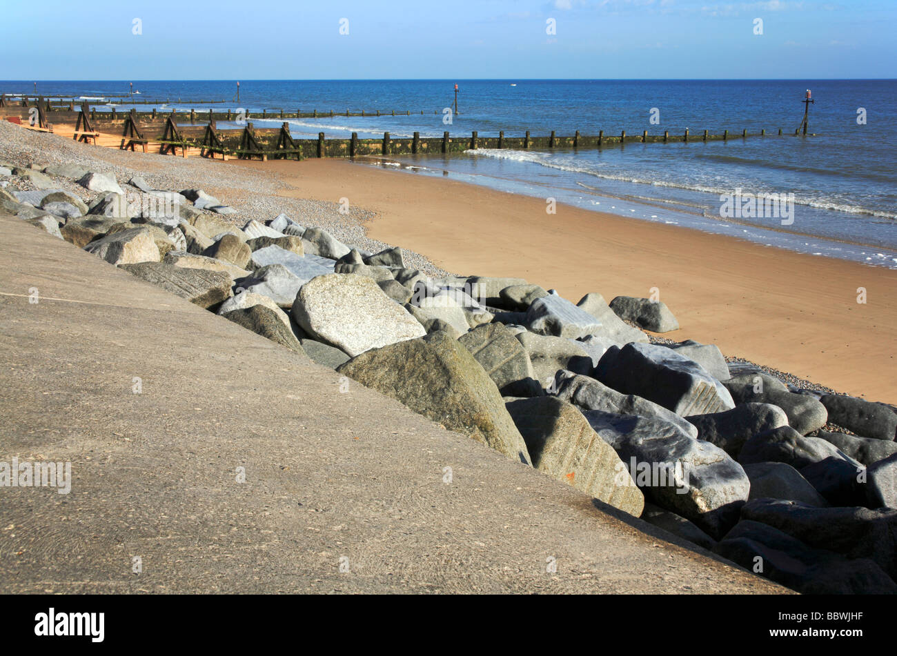 Groynes sheringham norfolk uk hi-res stock photography and images - Alamy