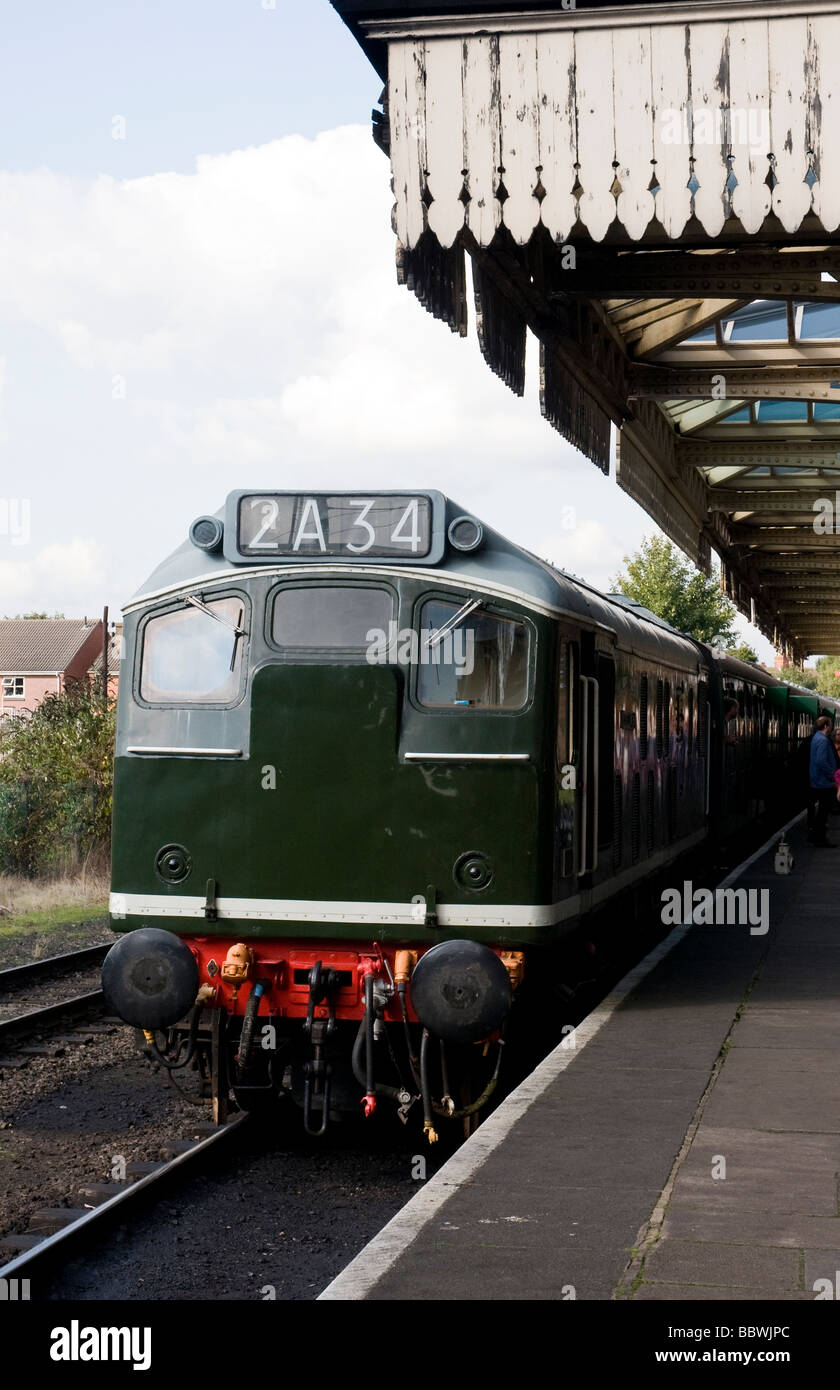 Class 25 diesel locomotive hi-res stock photography and images - Alamy