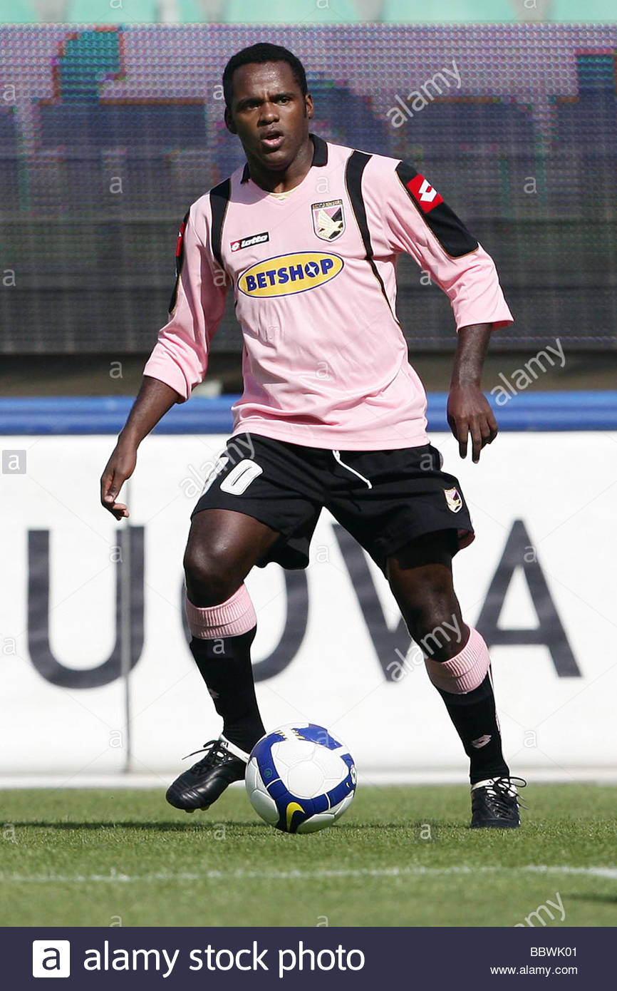 fabio simplicio, palermo 2009, serie a football championship Stock ...