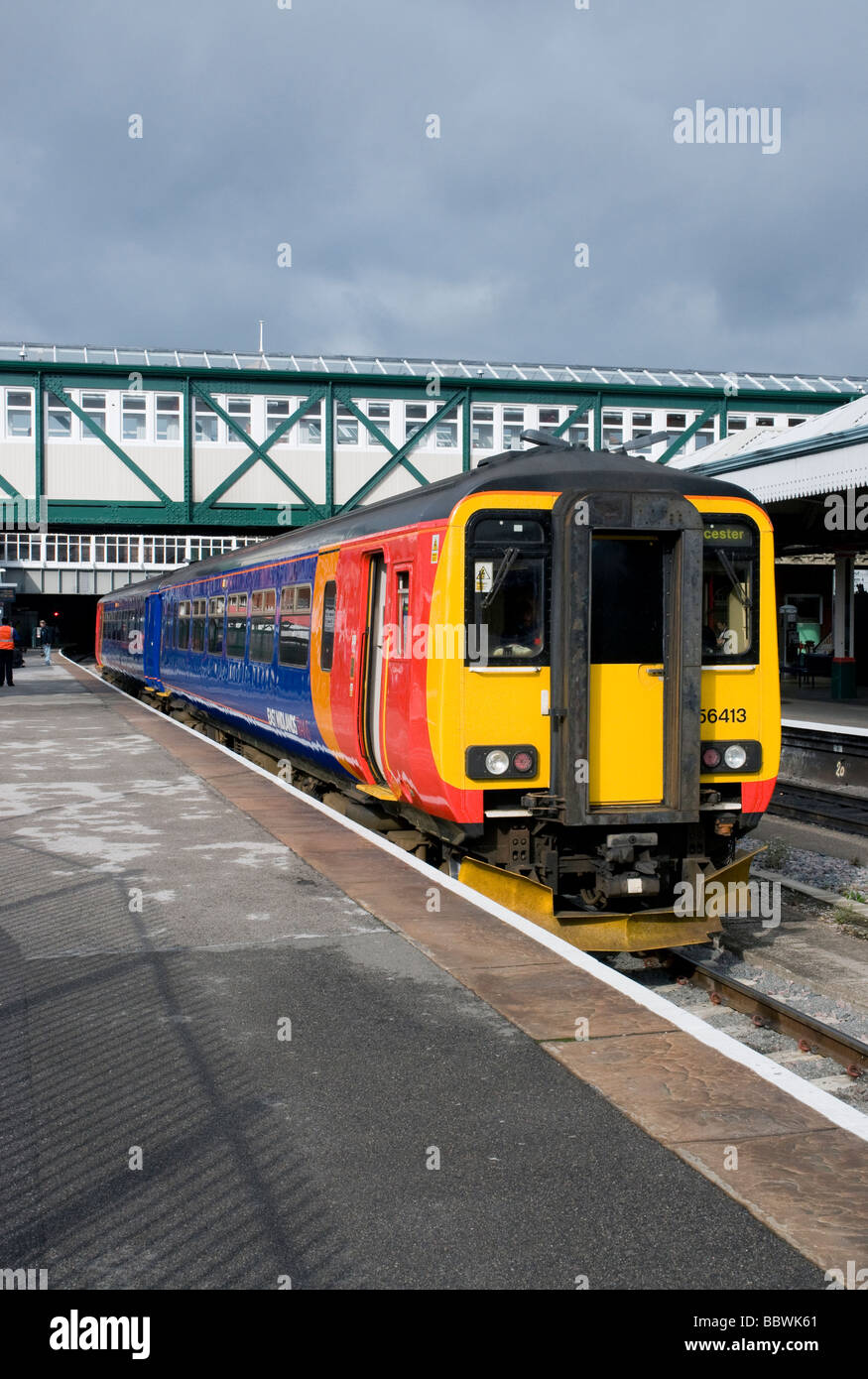 class 156 156 413 diesel multiple unit nottingham Stock Photo - Alamy