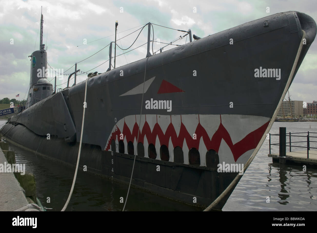 Uss tench hi-res stock photography and images - Alamy