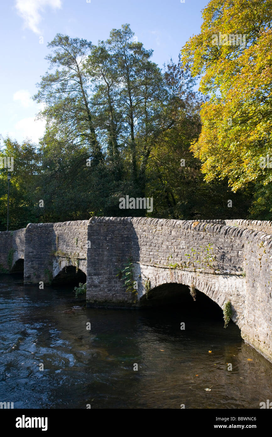 View of the River Wye and Sheepwash Bridge in the Autumn at Ashford in ...