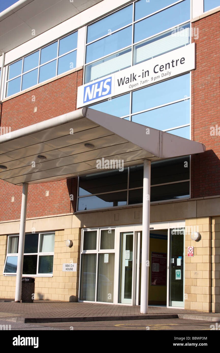 Nhs treatment centre hi-res stock photography and images - Alamy