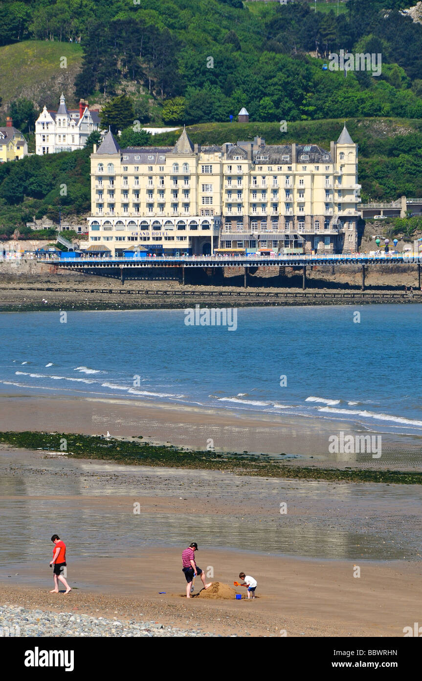 Llandudno North Wales High Resolution Stock Photography and Images - Alamy