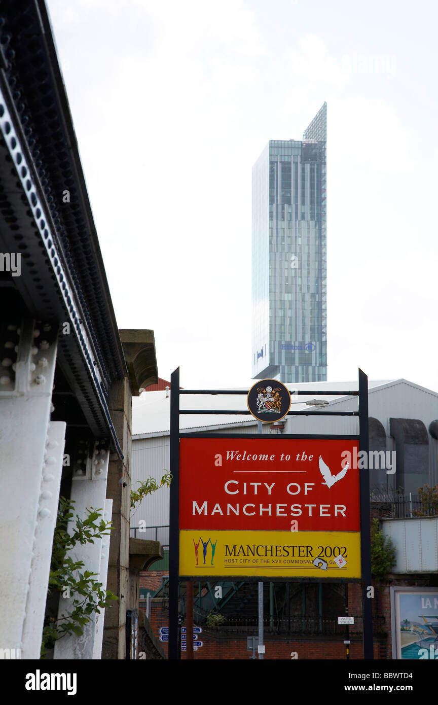 Welcome to the city of Manchester Stock Photo - Alamy