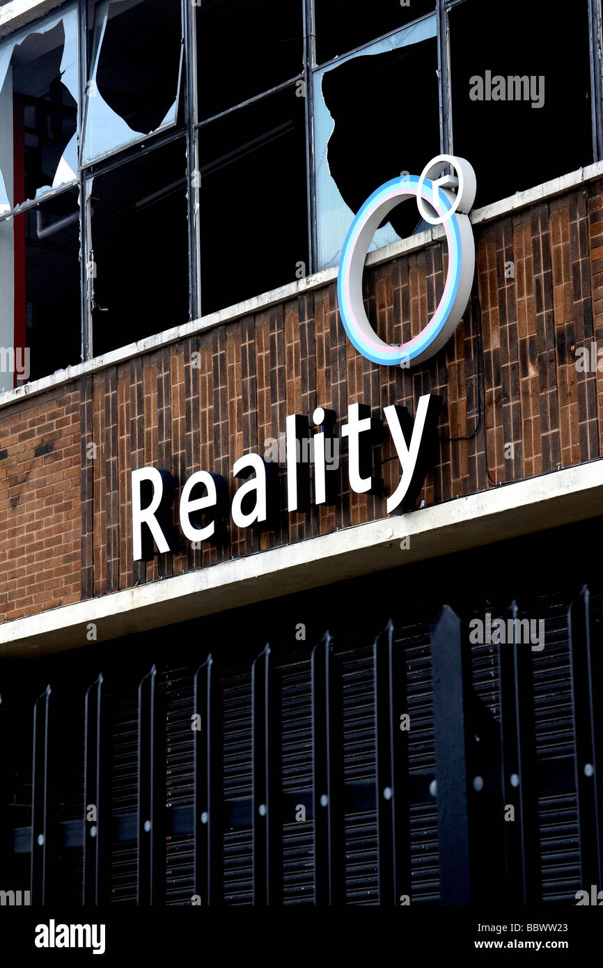 Windows derelict factory hi-res stock photography and images - Alamy