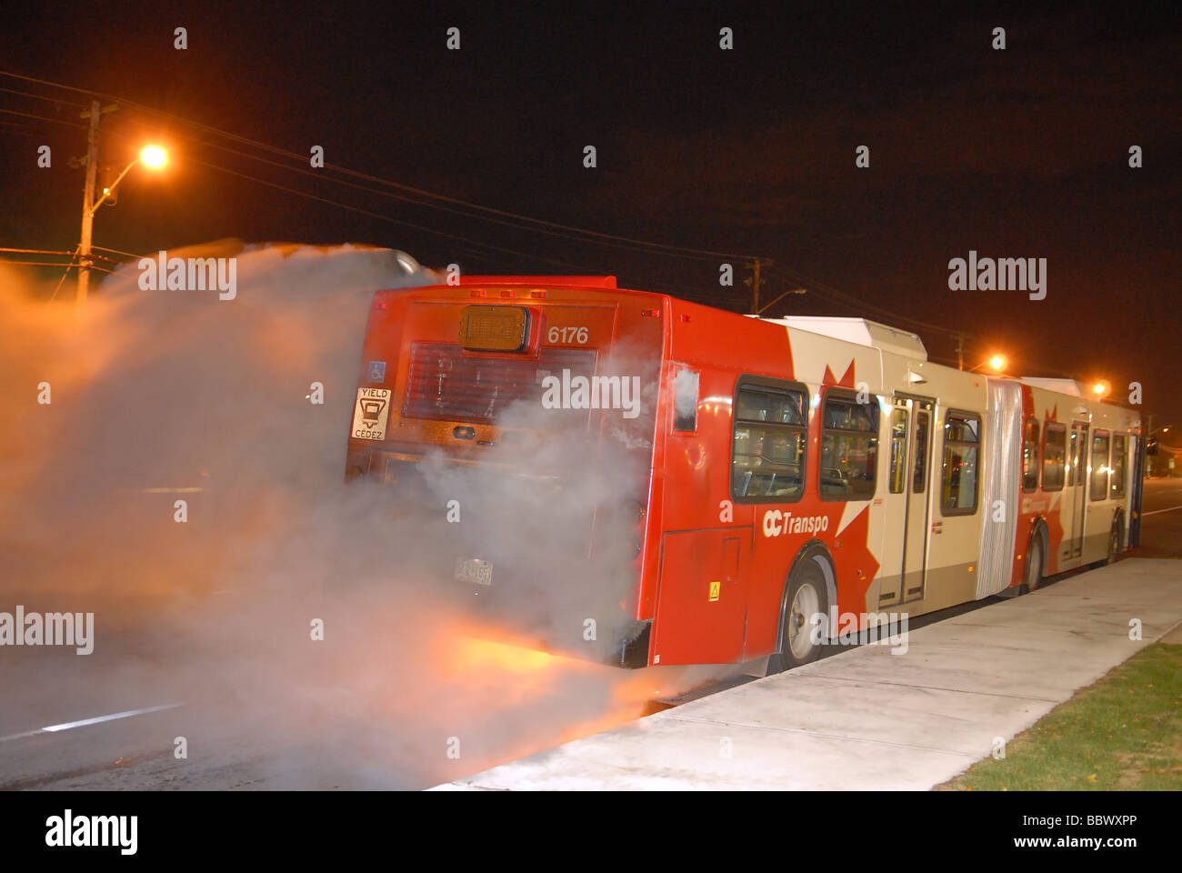 Oc transpo hi-res stock photography and images - Alamy