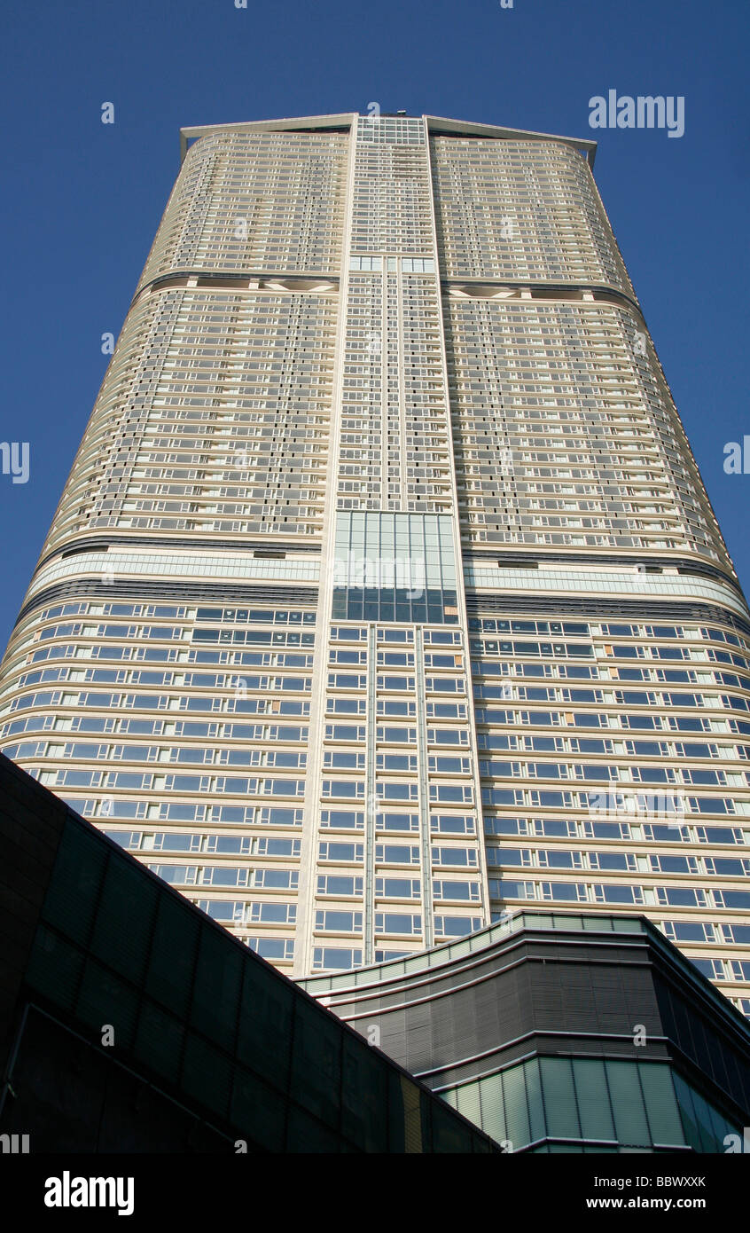 High-rise building, Kowloon, Hong Kong, China, Asia Stock Photo - Alamy