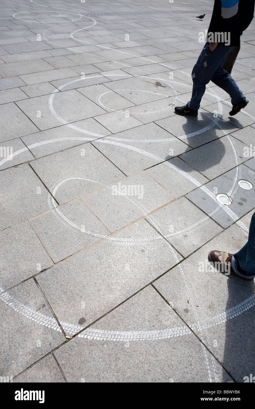 white lines Plymouth. graffiti University of Plymouth. painted in ...
