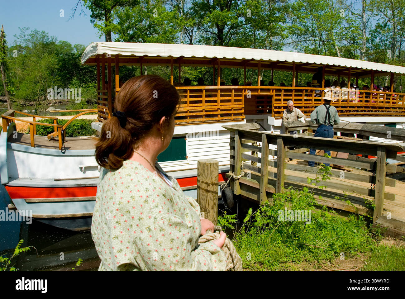 Mule barge hi-res stock photography and images - Alamy