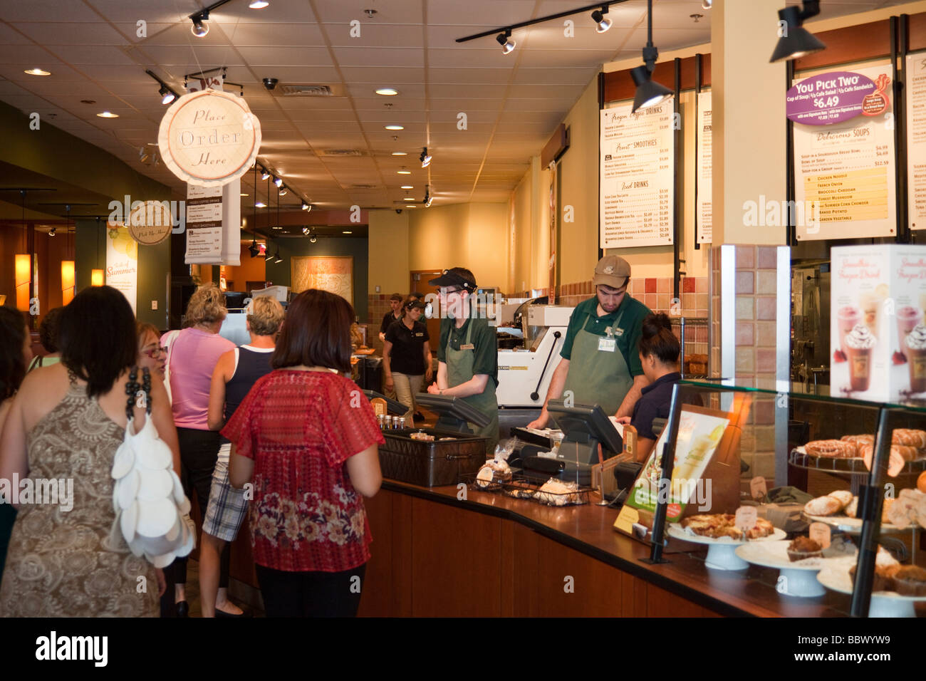 Customer service line queue customers hi-res stock photography and ...